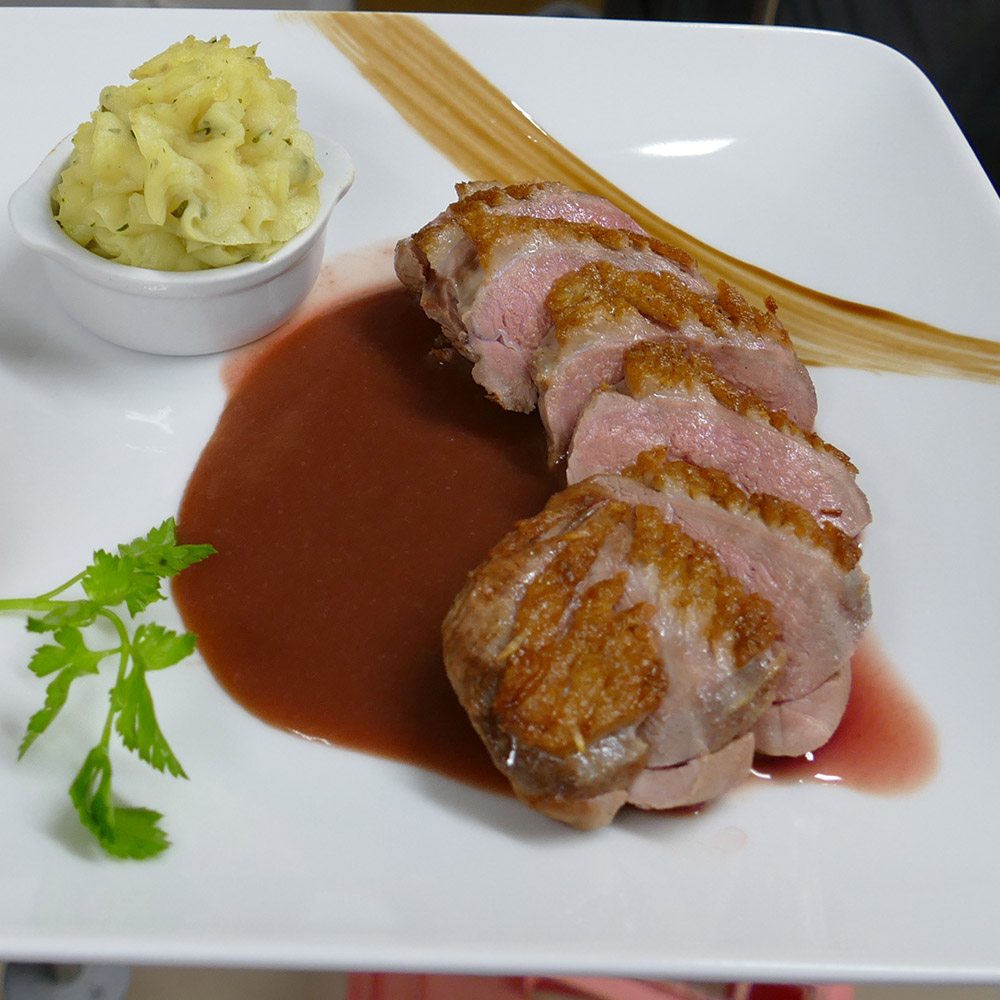 Filet de canette au miel et vinaigre de framboise - eL'Avenue ...